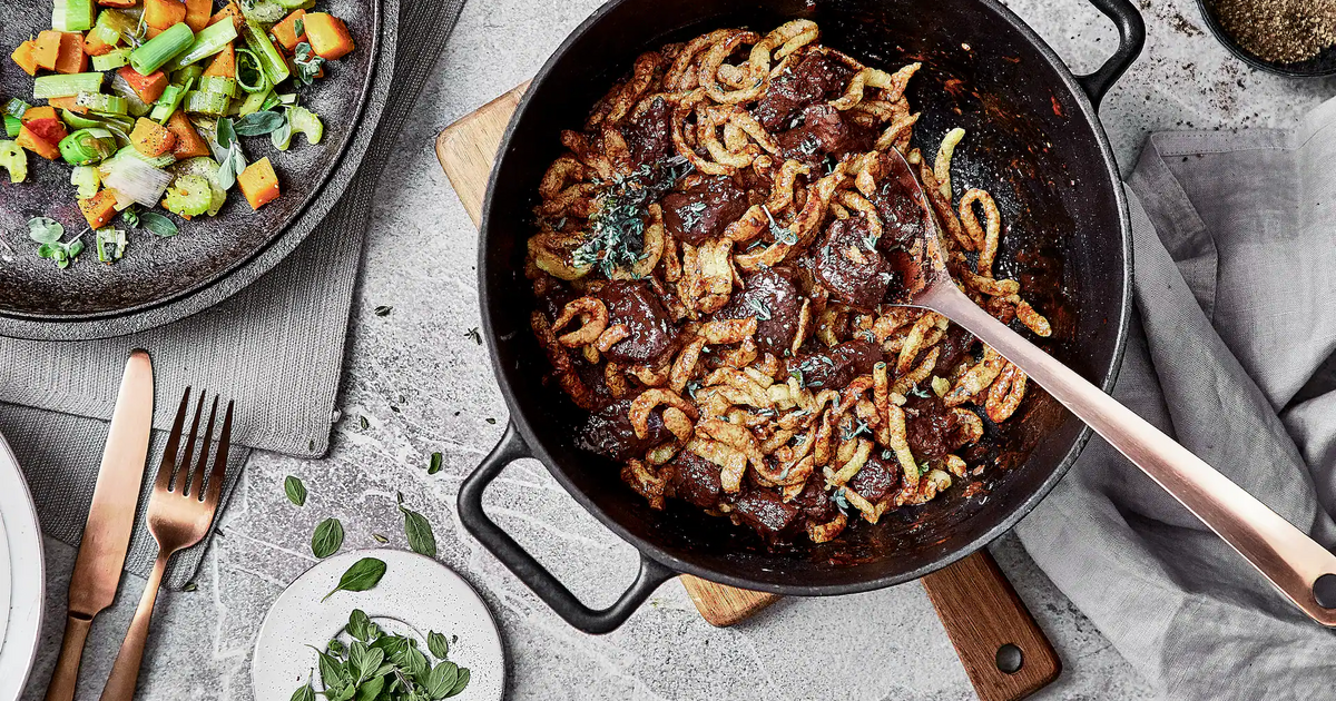 Herbstliches Hirschgulasch | Pistons Edeka